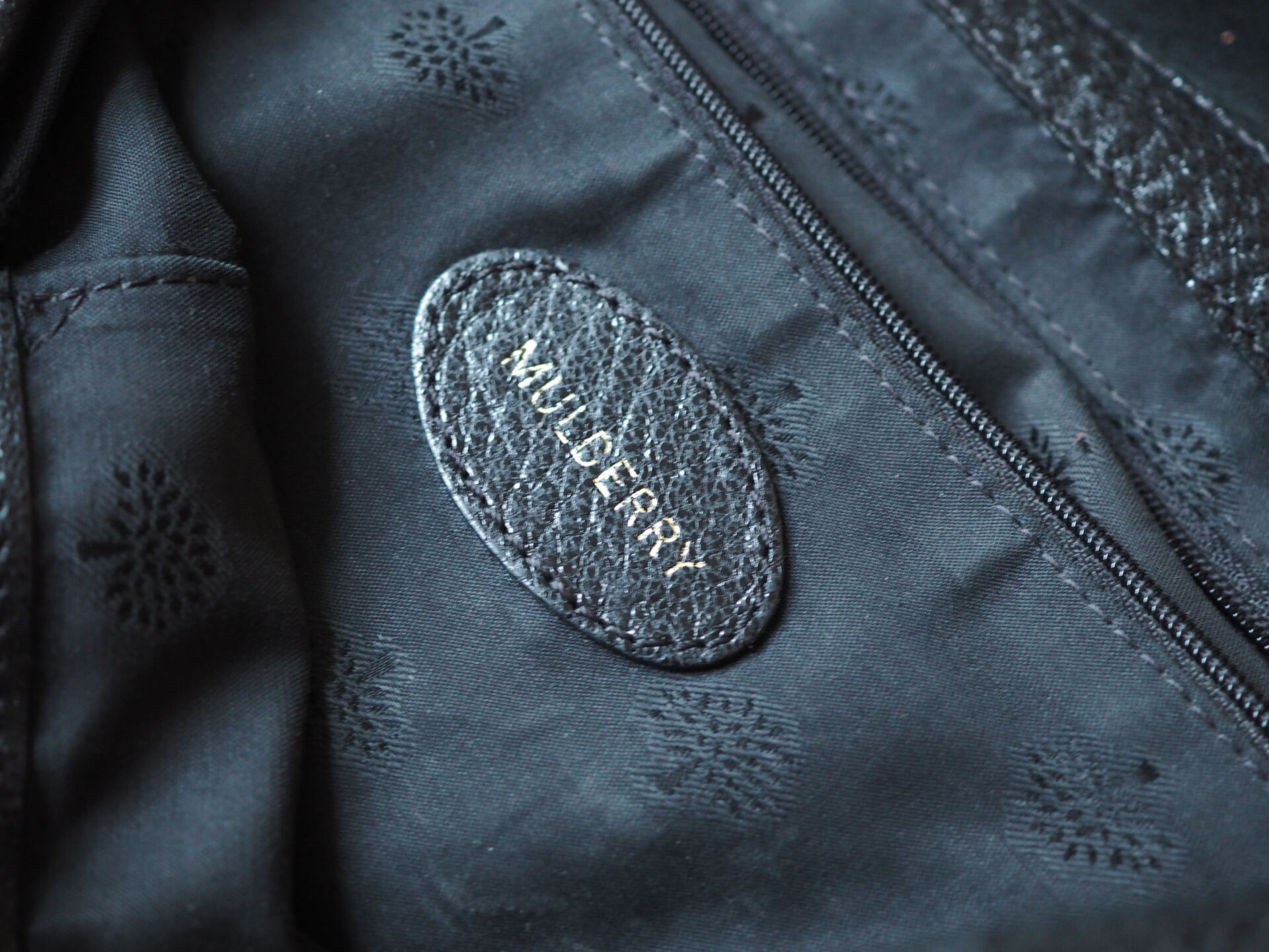 Real Vs Fake Mulberry Handbag : How to Authenticate. - Laura Louise ...