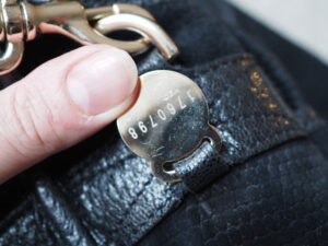 Real Vs Fake Mulberry Handbag : How to Authenticate. - Laura Louise ...