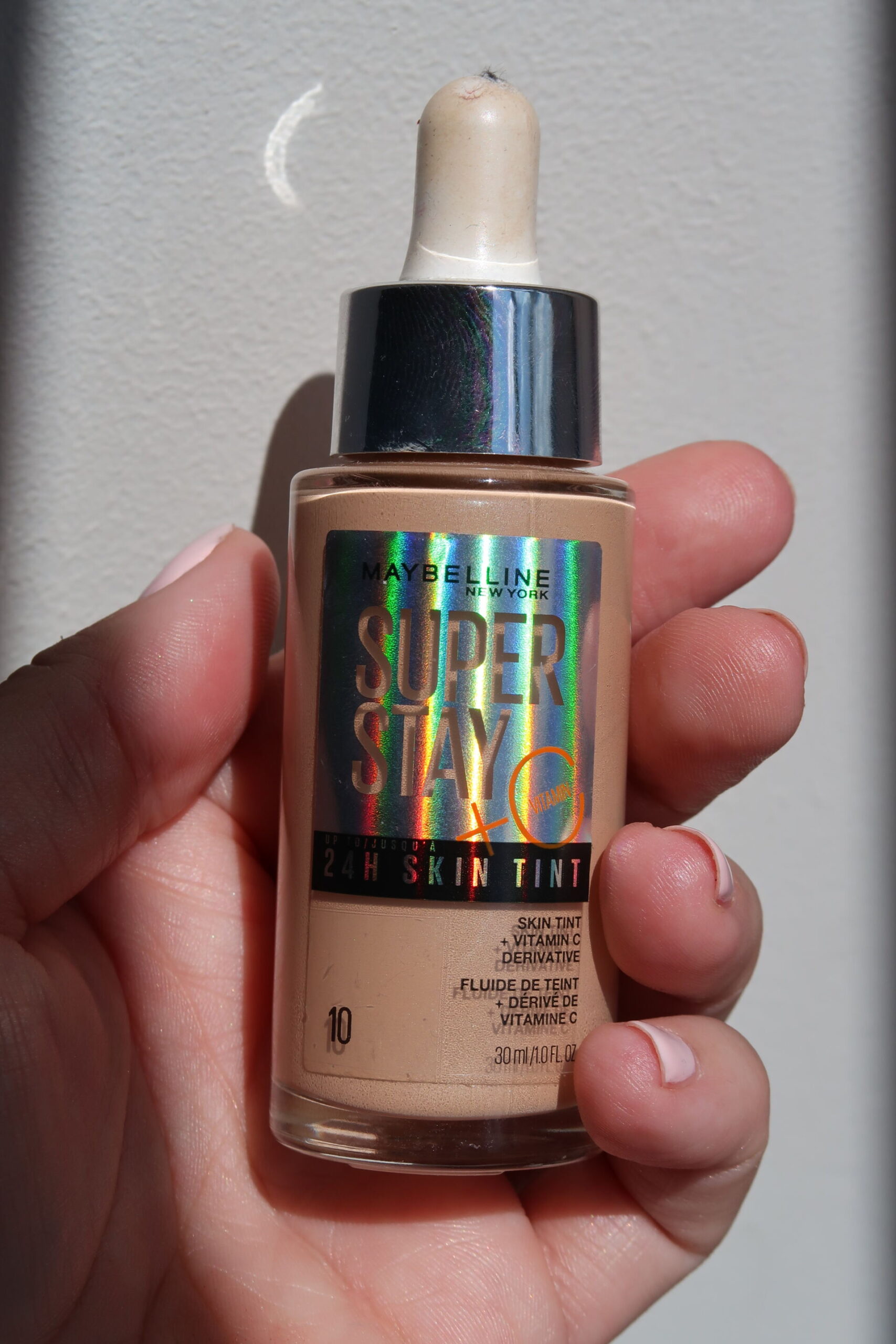 Maybelline Super Stay 24hr Skin Tint Review : Before + Afters (on oily ...